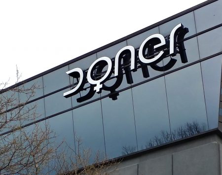 Doner Stages an International Walk Out Stunt for Equal Pay Day and ...