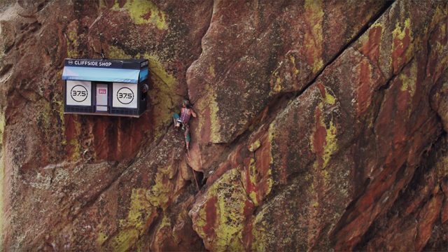 'The World's Most Remote Pop-Up Shop' Handed Out Gear 300 Feet Up a ...