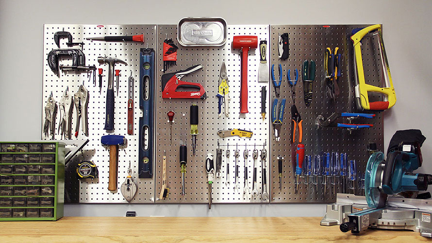 Popular Mechanics Broke Out the Power Tools and Built This DIY Workshop ...