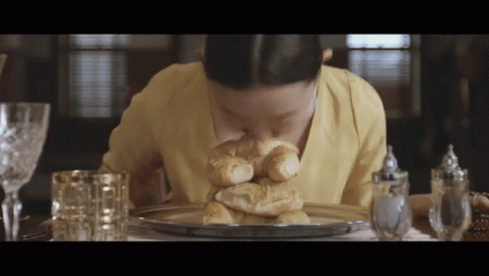 Bread Face Made an Ad for Jewelry While Mashing Her Face Into Baked Goods