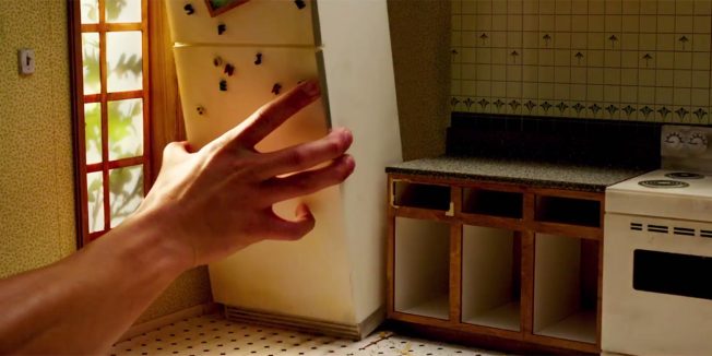 It's Incredibly Satisfying to Watch This Miniature, Crappy Kitchen Get ...