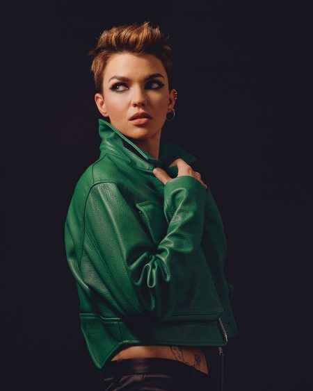 Batwoman’s Ruby Rose Prepares to Make History as TV’s First Gay Live ...