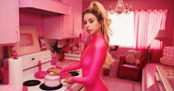 Arii Has Over 2 Million Followers. So Why Did Her Clothing Line Fail?