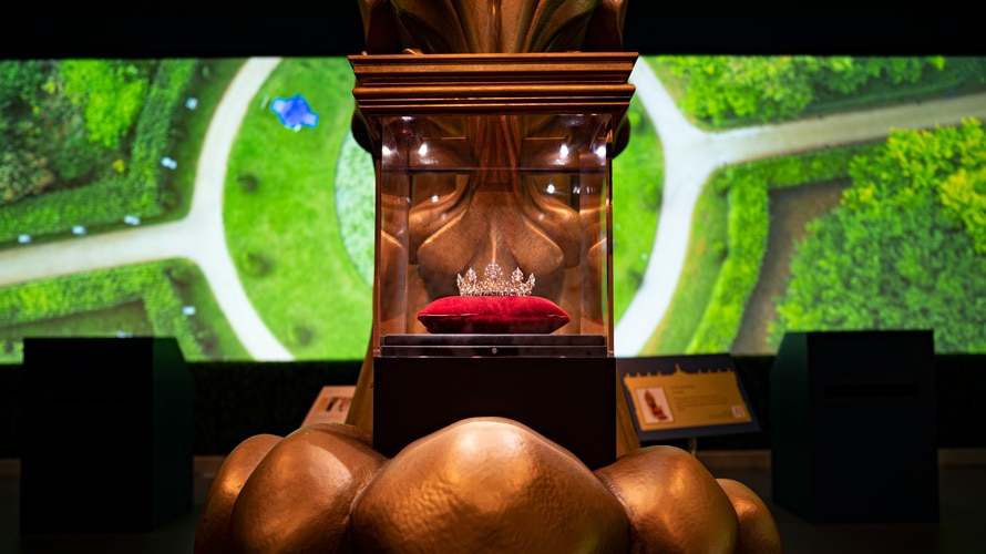 This AR Project Tells the Story of One of England's Richest and Most ...