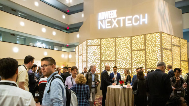 9 Expert Tips to Make Networking Easier at Industry Events