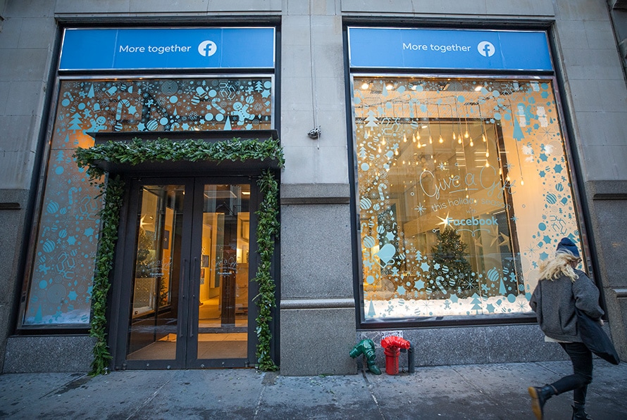 Facebook Opens Holiday Fundraising Pop-Ups