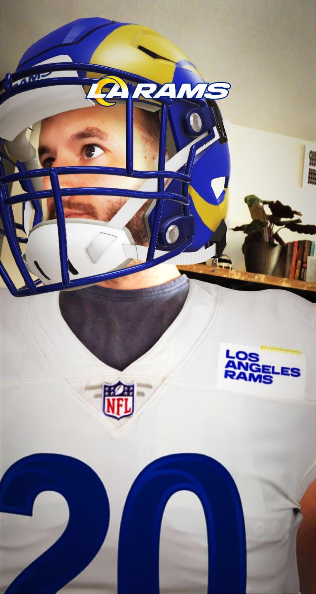 Los Angeles Rams Unveil New Uniforms via Snapchat AR Lens