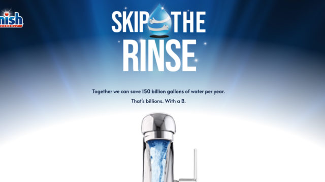 Dove's Vending Machine Touts Recycled Plastic Packaging