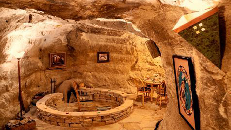 Hotels.com Lets You Live Under a Rock During the Election