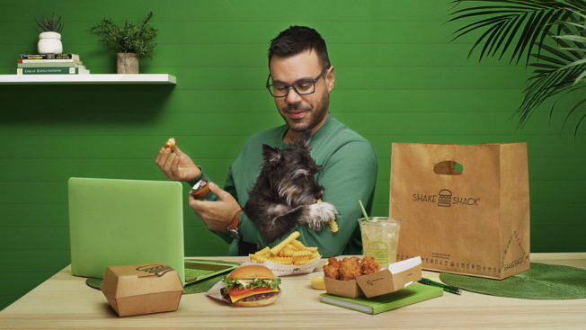 Shake Shack Teams Up With Uber Eats on Nationwide Delivery via Its iOS App