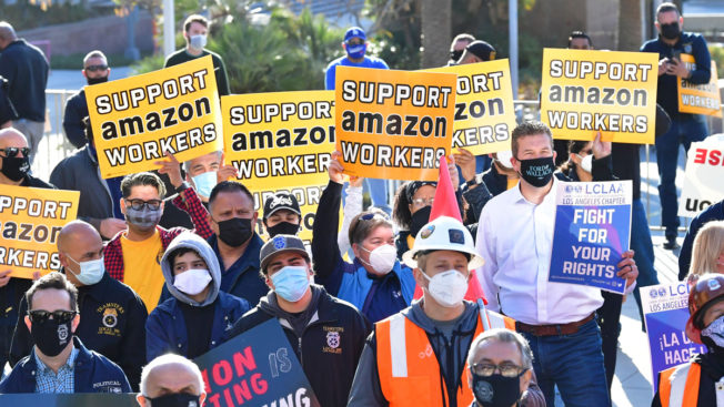 Pressures Mount on Amazon as Union Issue Looms