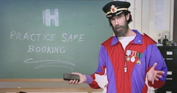 Captain Obvious Goes Full '90s in Hotels.com's Newest Ads