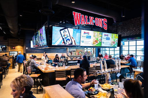 Walk-On’s Sports Bistreaux Hires Luke DeRouen as CMO