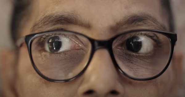 Google Releases Winning Ad for the Look to Speak App