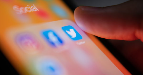 Twitter: How to Turn Off Media Previews on Mobile