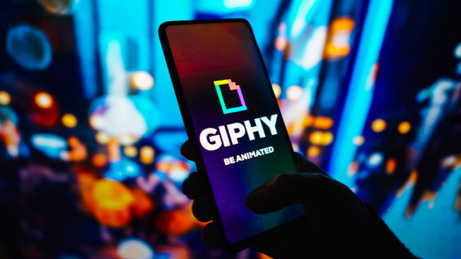 Shutterstock Outlines Its Vision for Giphy's Potential Ad Offer