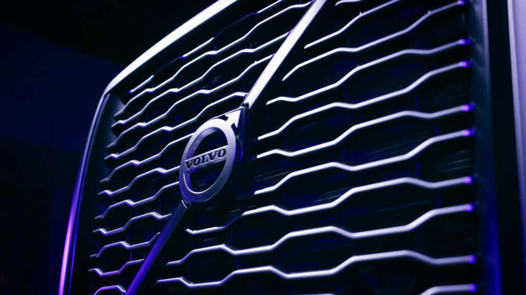 Joshua Steadman / Volvo Trucks North America