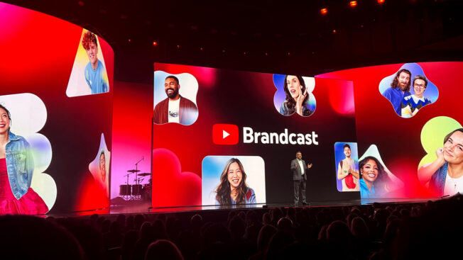 YouTube Pitches Massive TV Viewership, Ad Targeting